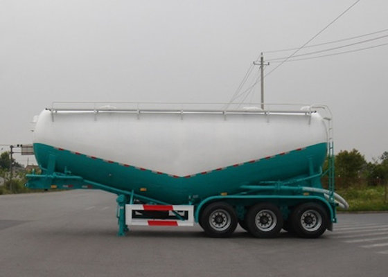 Dry Bulk Pneumatic Tanker Trailers 26500L 3 Axles for Oil Well Cementing Cement